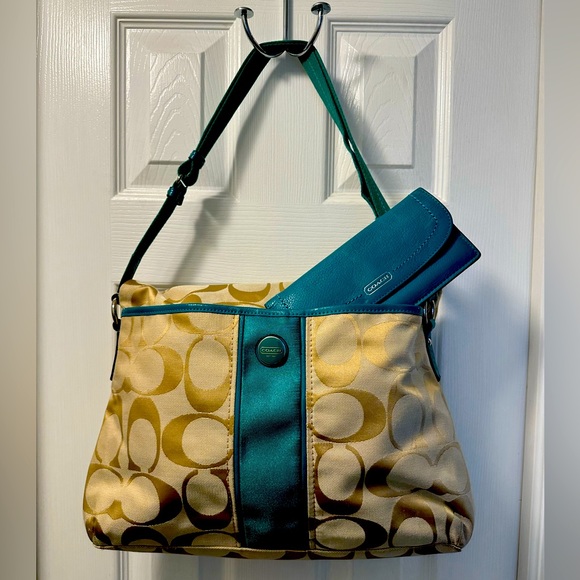 Coach | Bags | Coach Crossbody Foldover Bag With Matching Slim Wallet ...